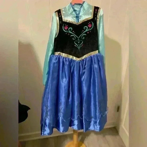 Disney | Costumes | Frozen Anna Disney Princess Costume Girls 5 6 Small ...
